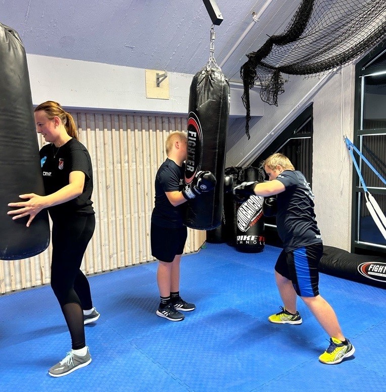 Askøy Bokseklubb og AIK Lund er nå klare med paraboksing | Norges ...